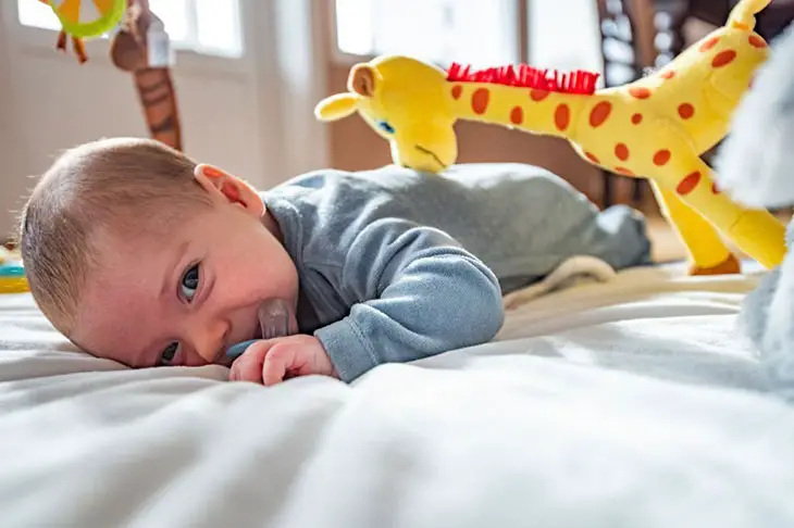 Baby Doesn't Use Arms During Tummy Time: What Are Causes?